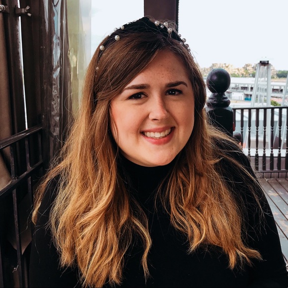 Kat's Closet (@kat_browne) | Poshmark